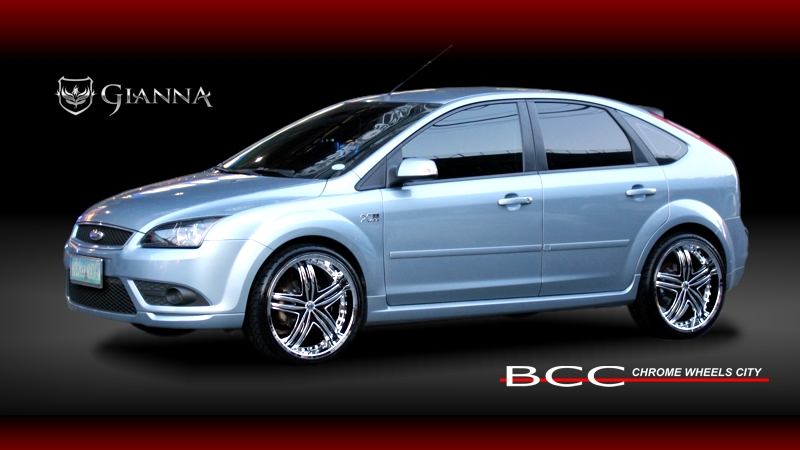 Ford Focus with 20 inch Gianna Envy