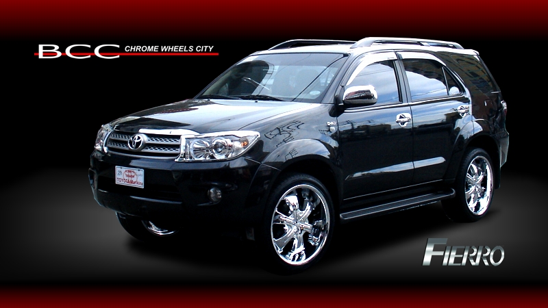 Toyota Fortuner with 22 inch Fierro Tork